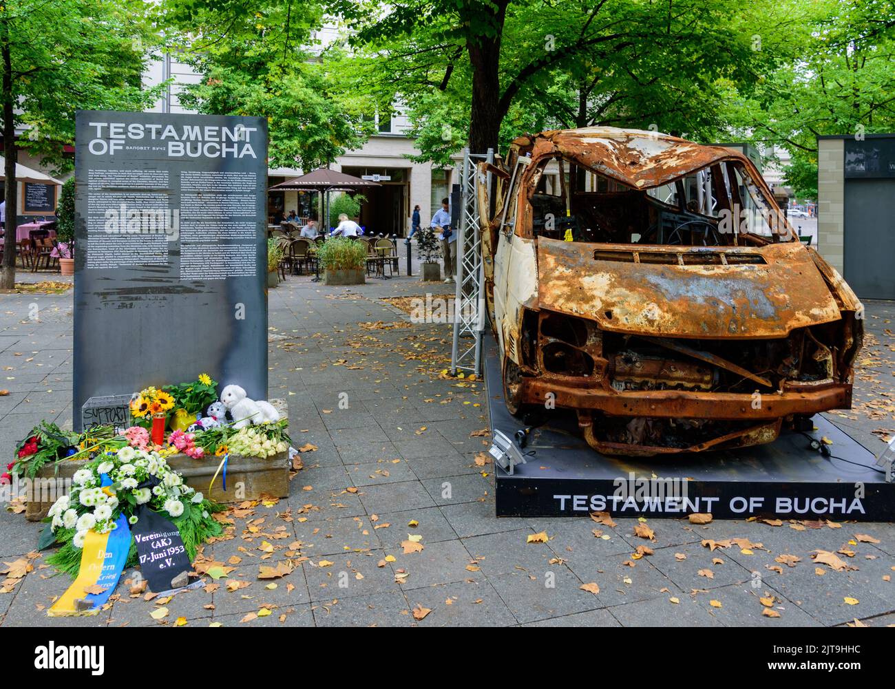 Vehicle in which three Ukrainian women and a 14-year-girl were killed ...