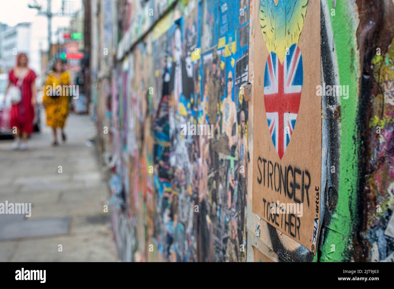 Positive friends friendship is better love relationship.Stronger ...