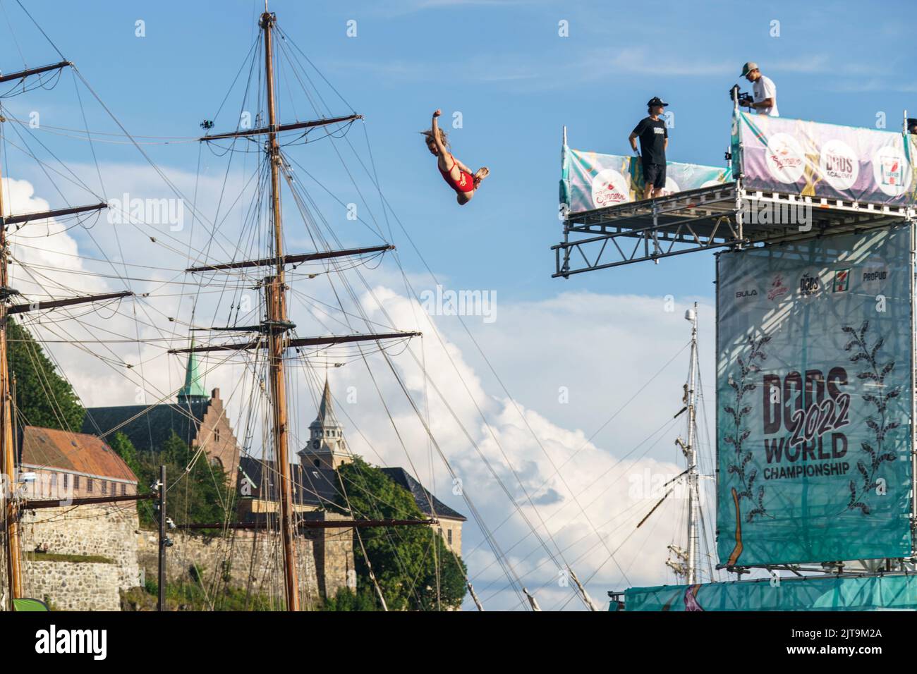 Dodsing hi-res stock photography and images - Alamy