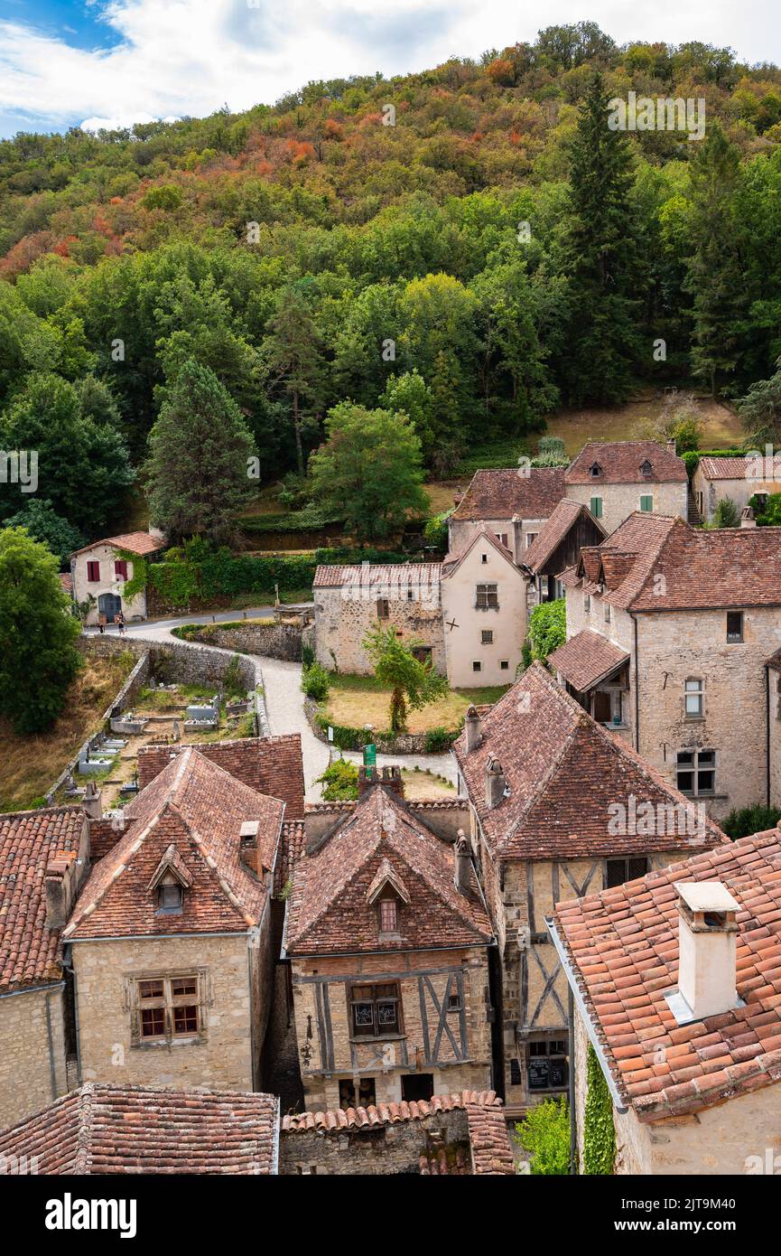 Dordogne france st cirq lapopie hi-res stock photography and images - Alamy