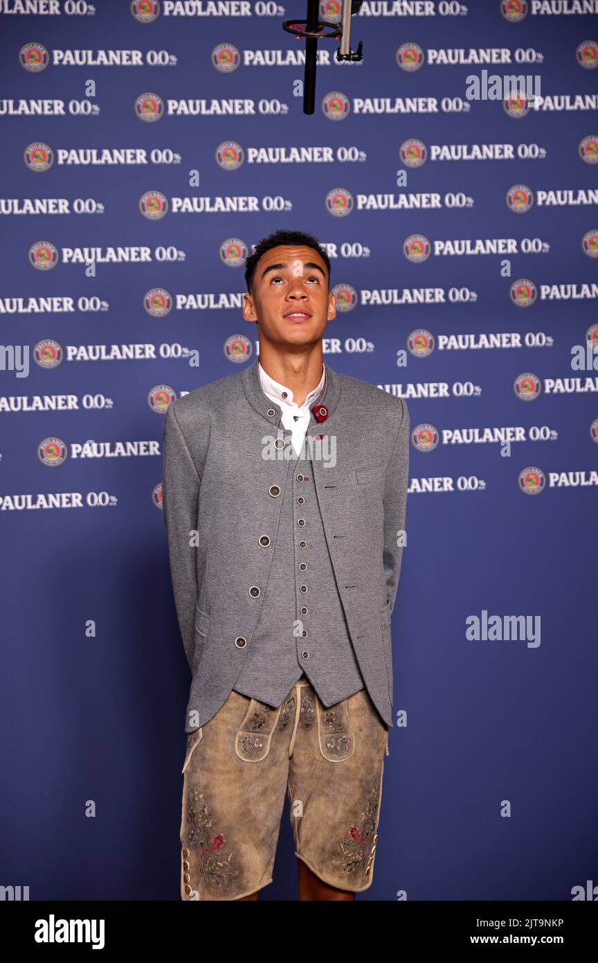 Jamal Musiala of Bayern Muenchen Traditionell bayrisch in Lederhosen ...