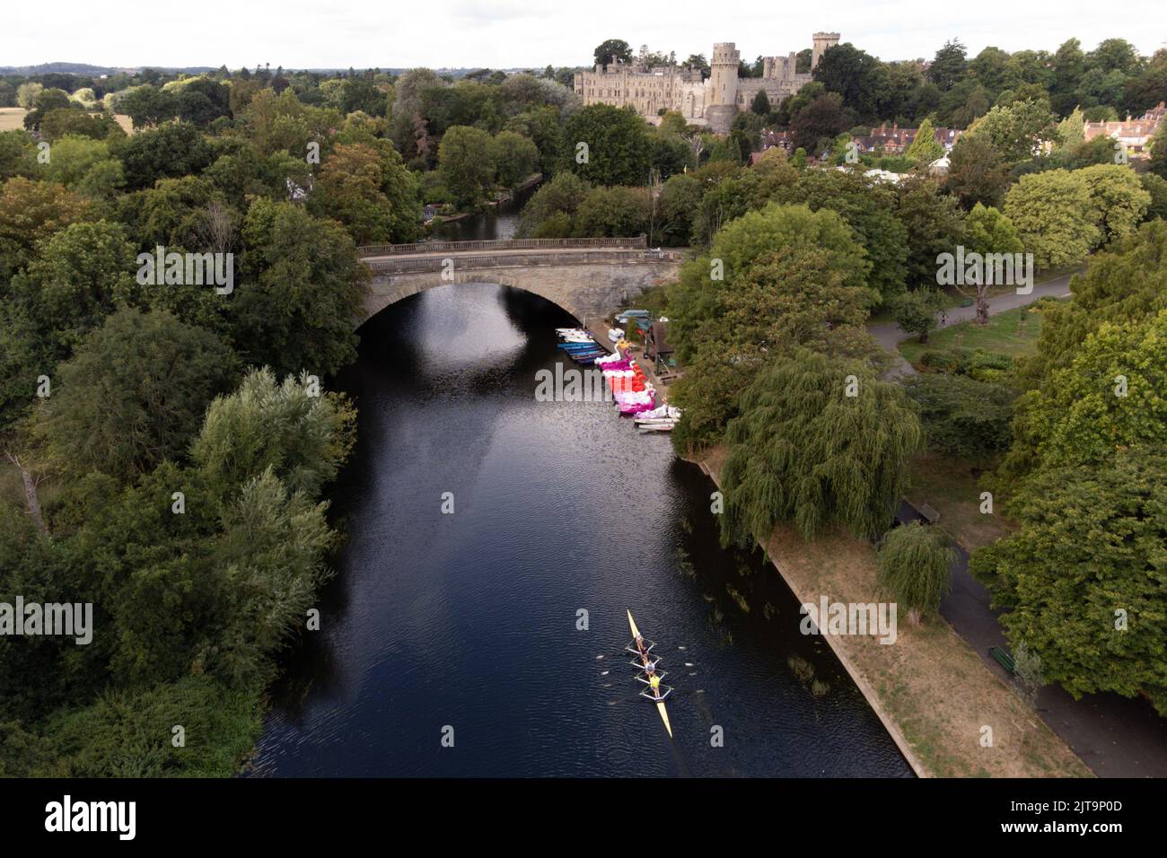 Rowers make their along the River Avon by Warwick Castle. Picture date ...