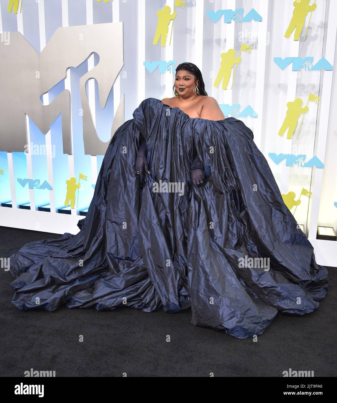 Mtv video music awards vmas 2022 arrivals 2 hi-res stock photography ...