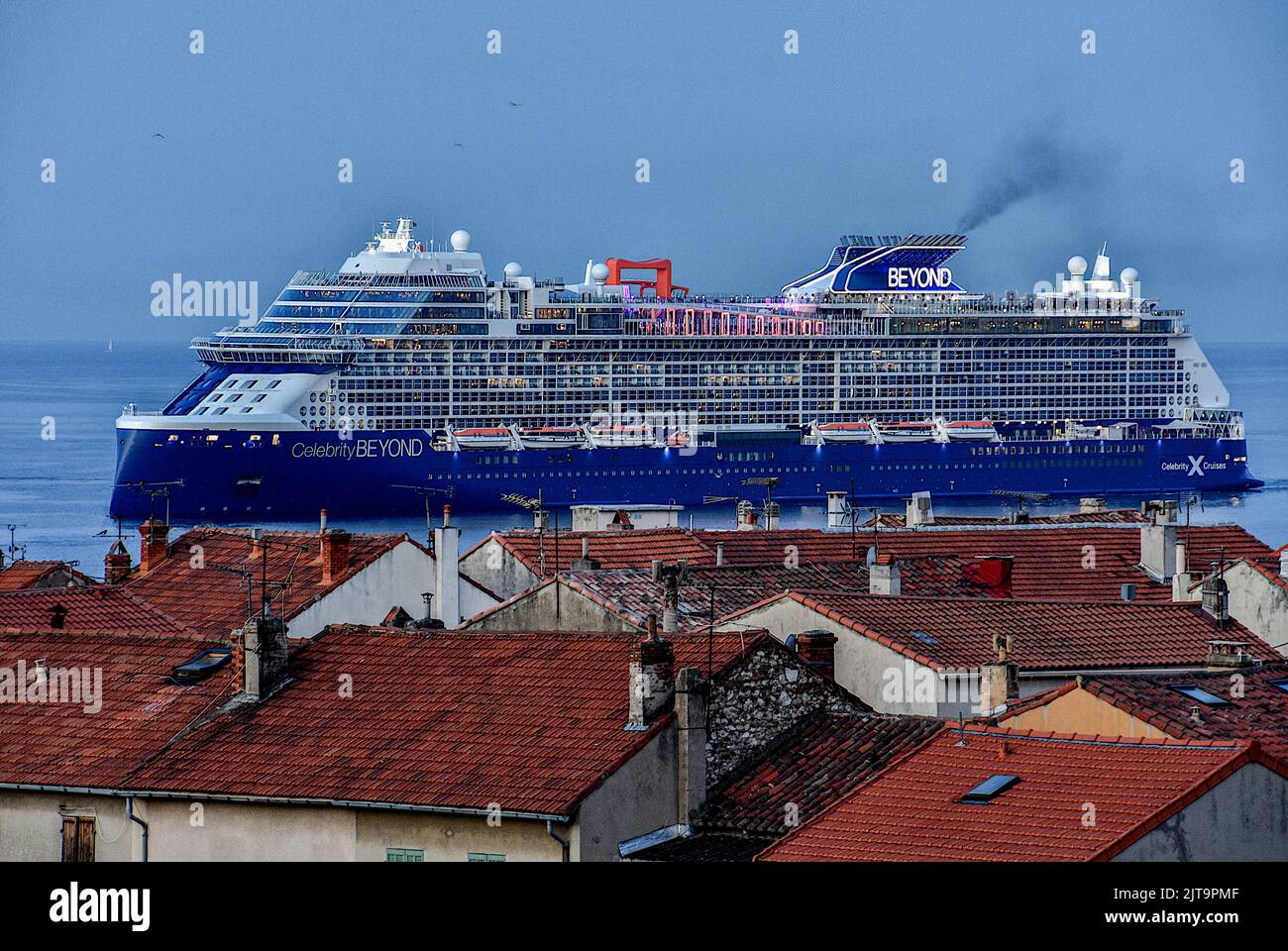 Celebrity cruise ship beyond hi-res stock photography and images - Alamy