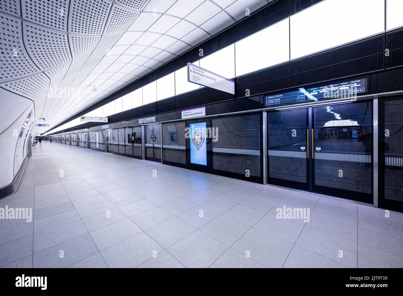 Whitechapel - Elizabeth Line Station Stock Photo - Alamy