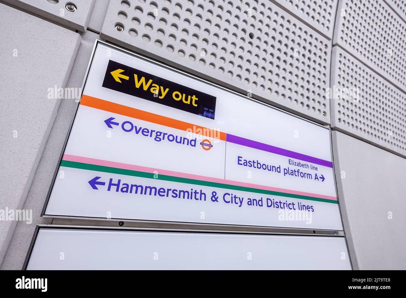 Whitechapel - Elizabeth Line Station Stock Photo - Alamy