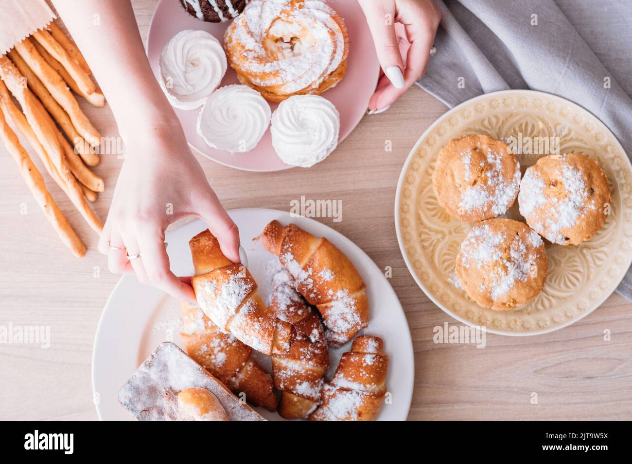 homemade sweet bakery dessert fresh pastries woman Stock Photo - Alamy