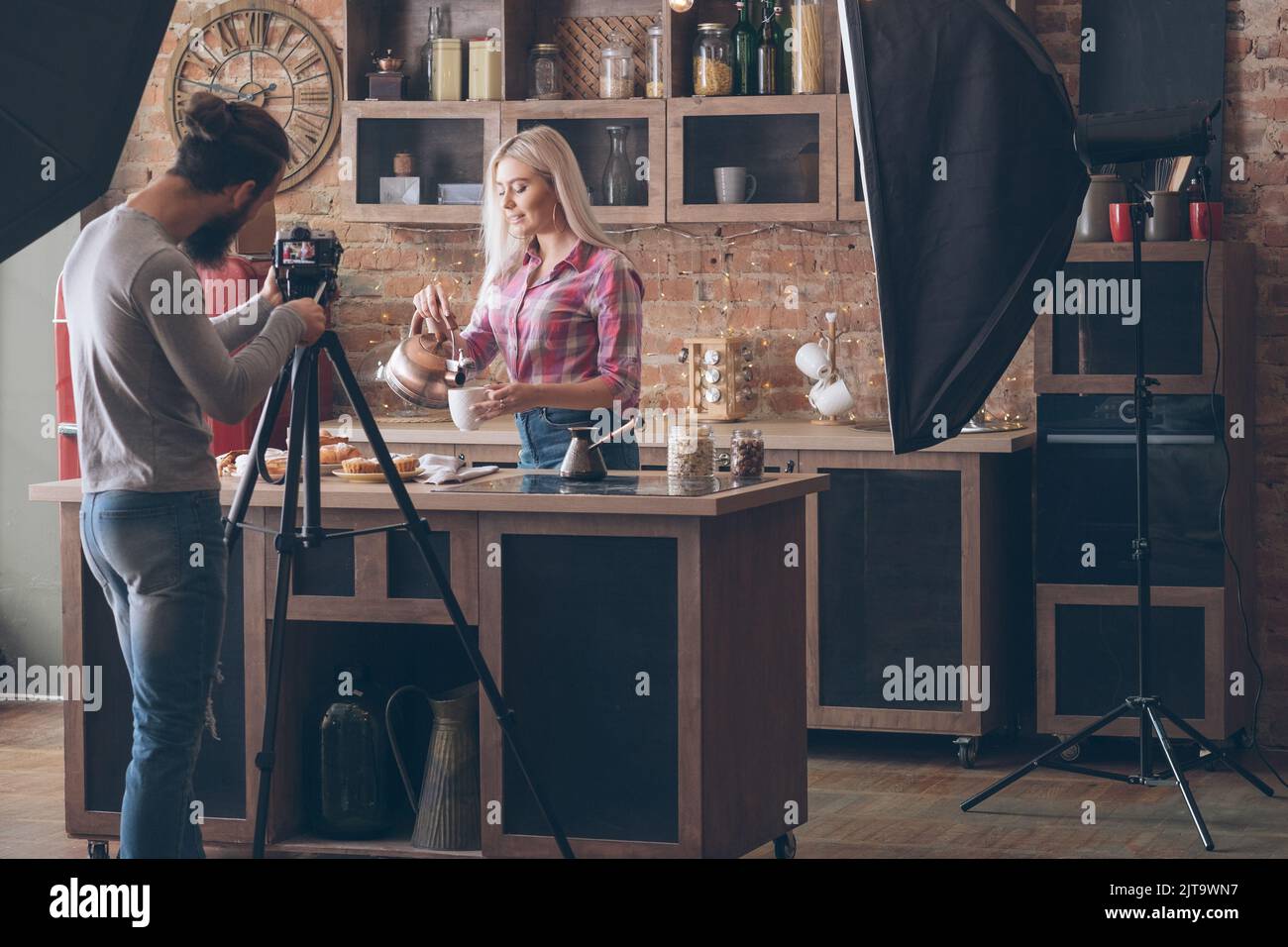 Digital work lifestyle hi-res stock photography and images - Alamy