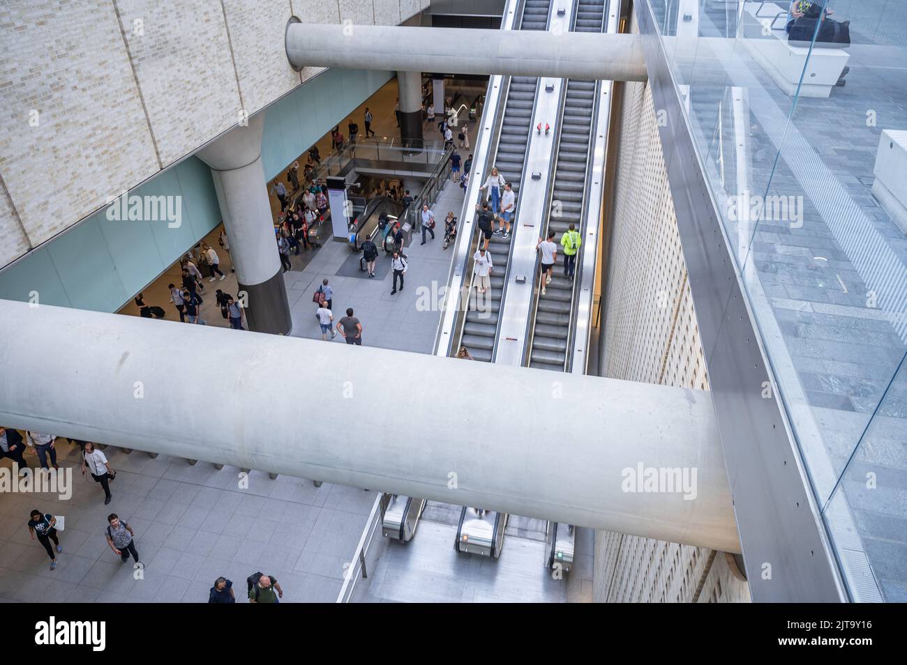 Paddington - Elizabeth Line Station, Paddington, London Stock Photo - Alamy
