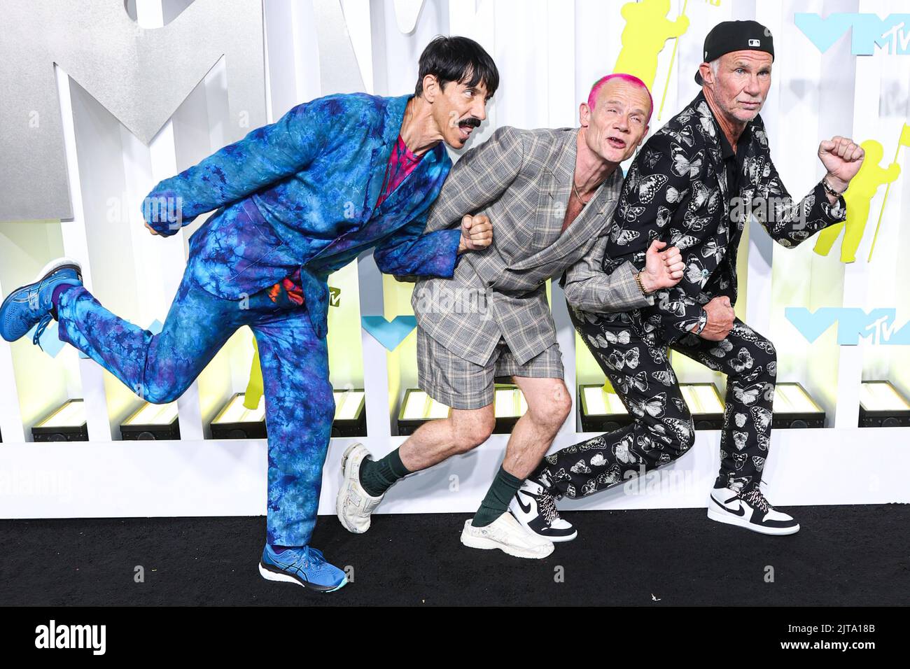 Newark New Jersey Usa August 28 Anthony Kiedis Flea And Chad Smith Of Red Hot Chili