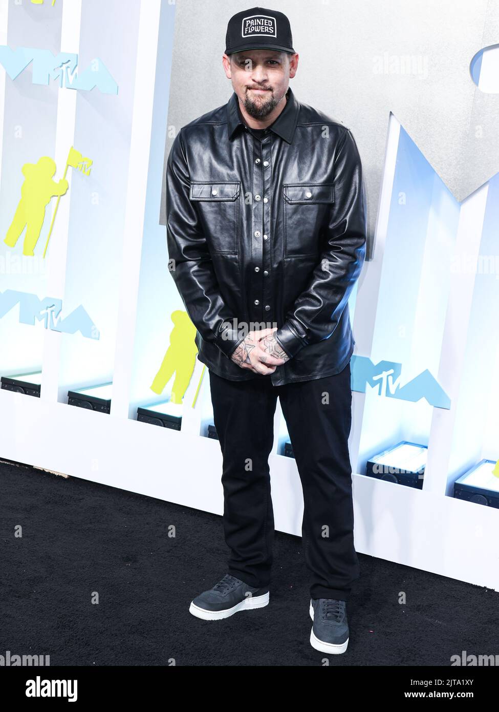 NEWARK, NEW JERSEY, USA - AUGUST 28: Joel Madden arrives at the 2022 ...