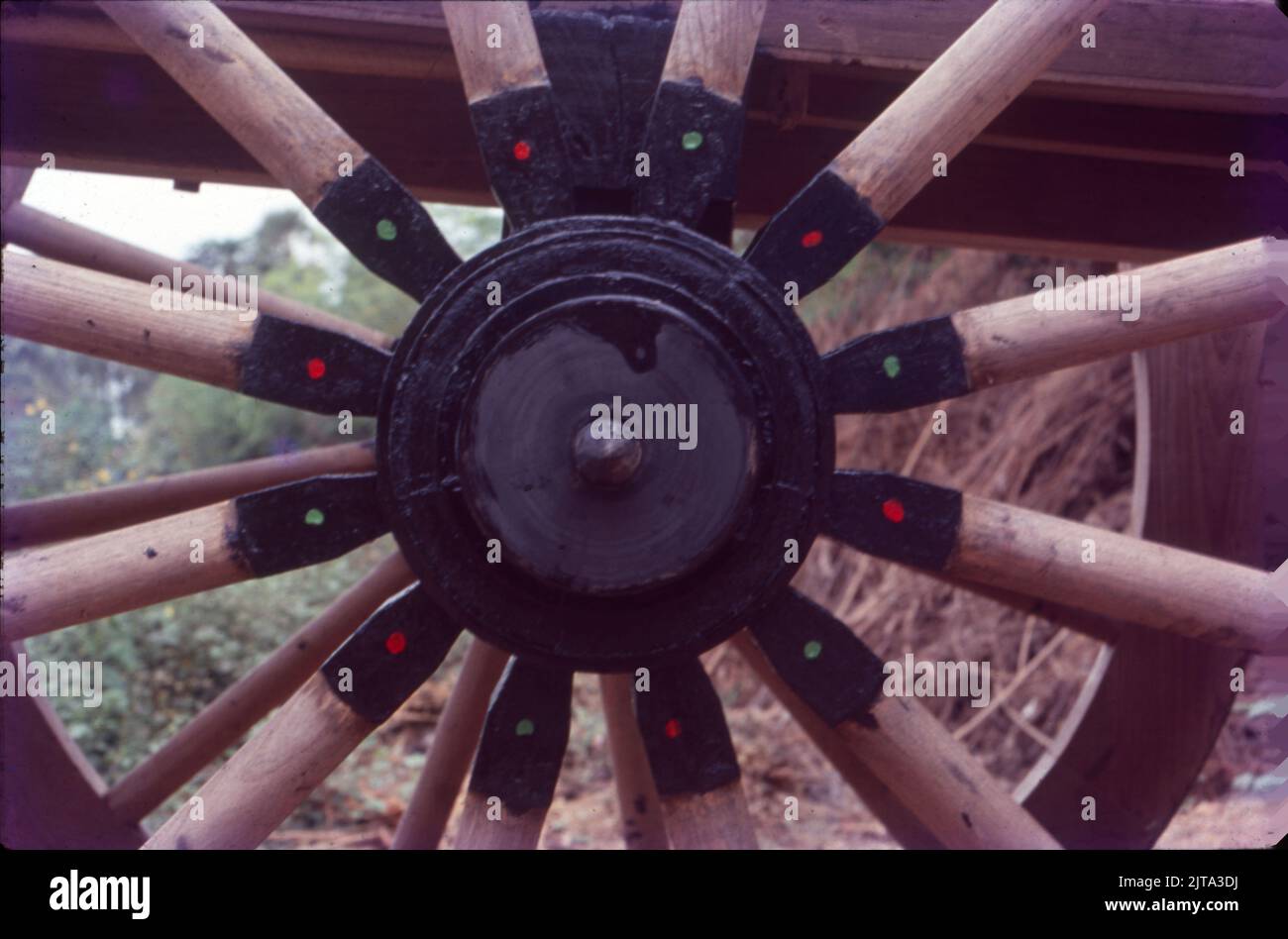 Wheel of Bullock Cart, Single Picture Story Stock Photo - Alamy