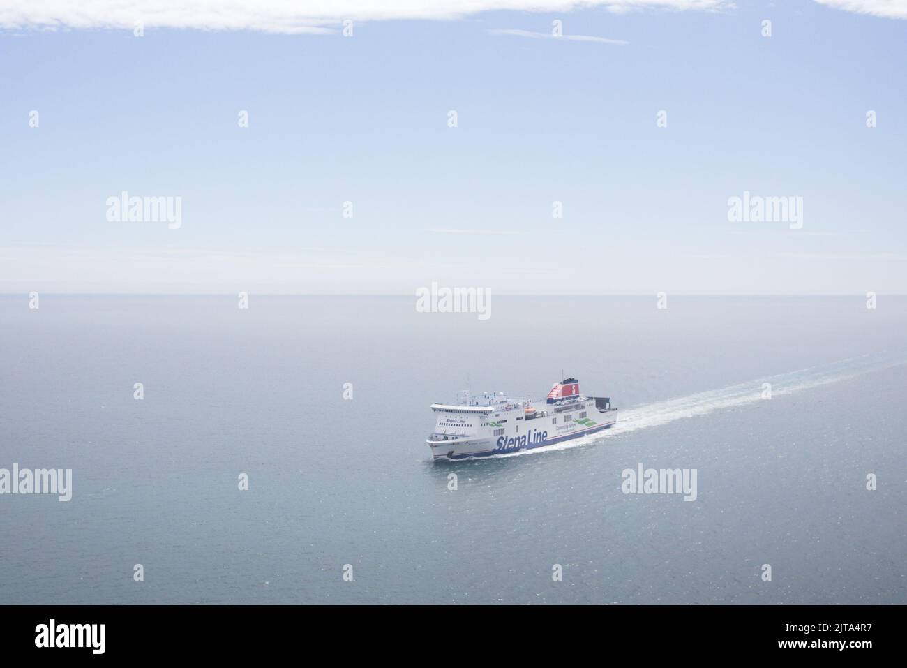 Birds eye view passenger ferry hi-res stock photography and images - Alamy