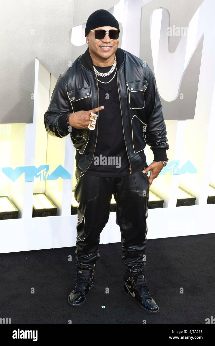 New Jersey, USA, 28 August 2022. LL Cool J attends the 2022 MTV Video ...