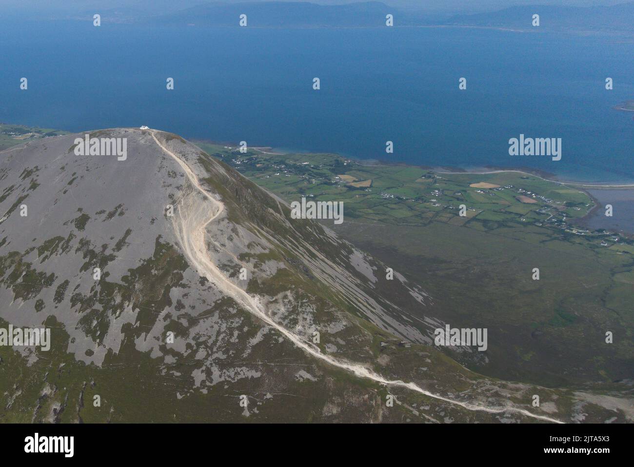 Croagh patrick aerial hi-res stock photography and images - Alamy