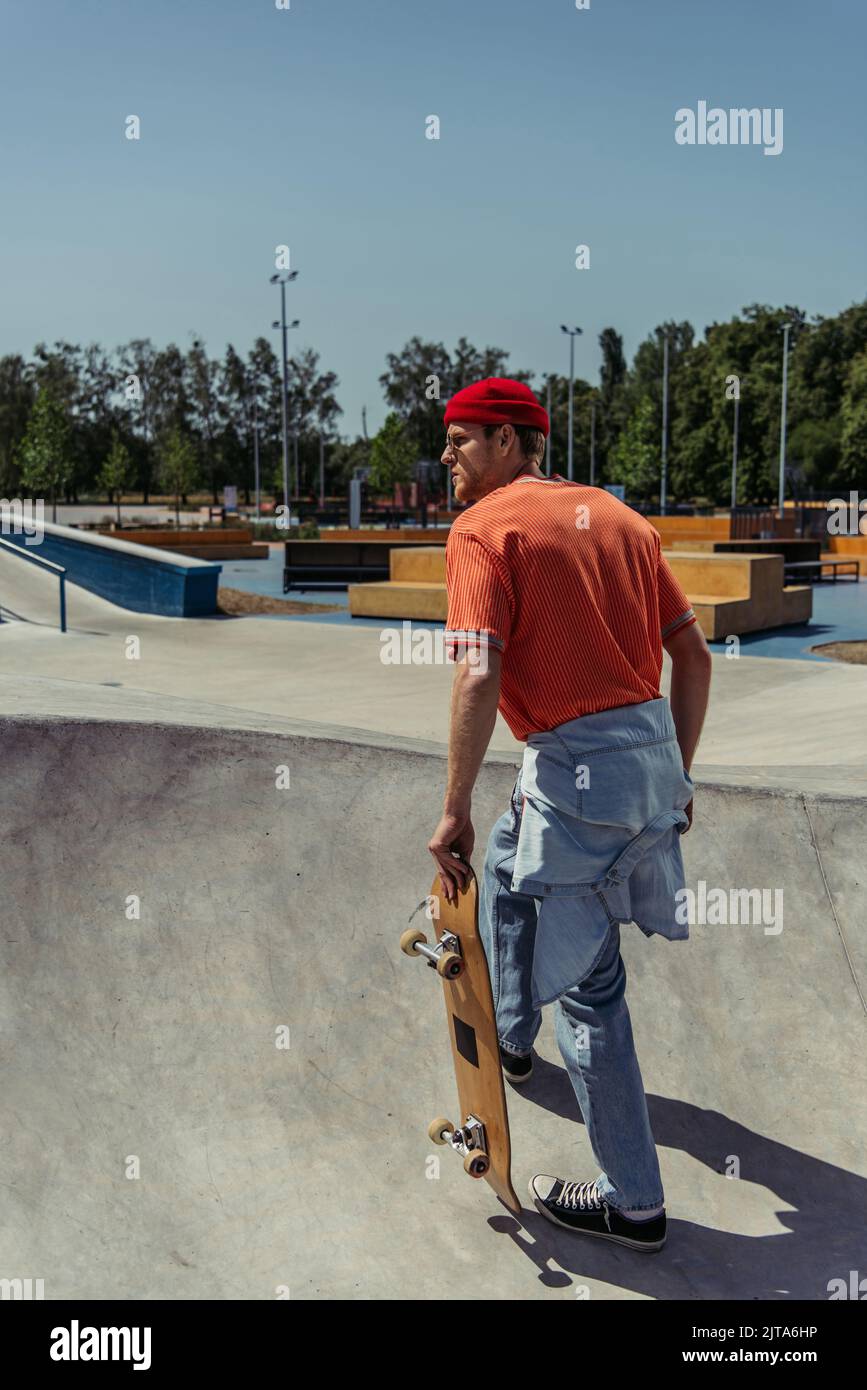 Fashion ramp walk hi-res stock photography and images - Alamy