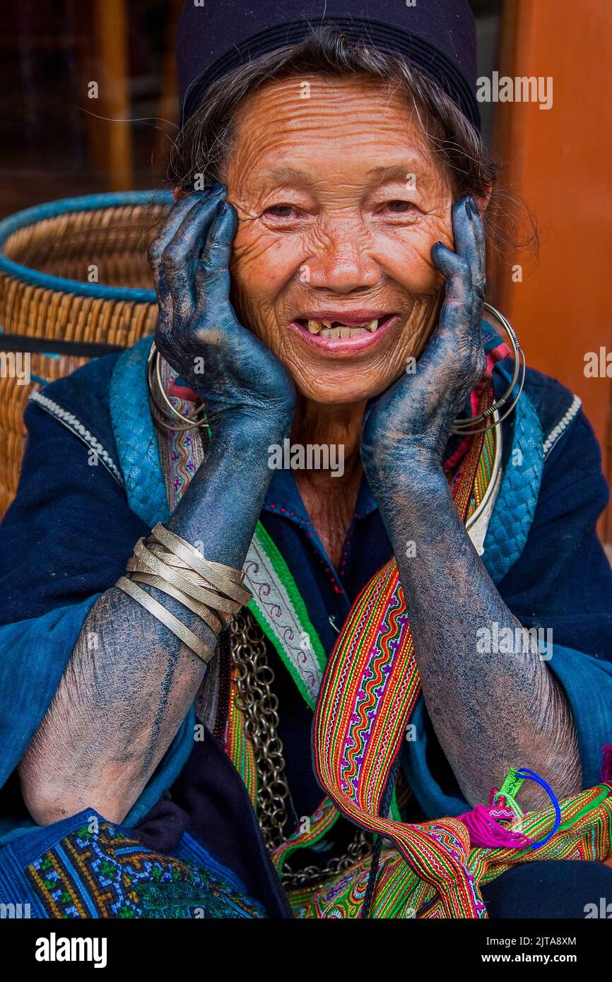 Vietnam, Portrait of a Black Hmong tribe woman who has deyed new ...