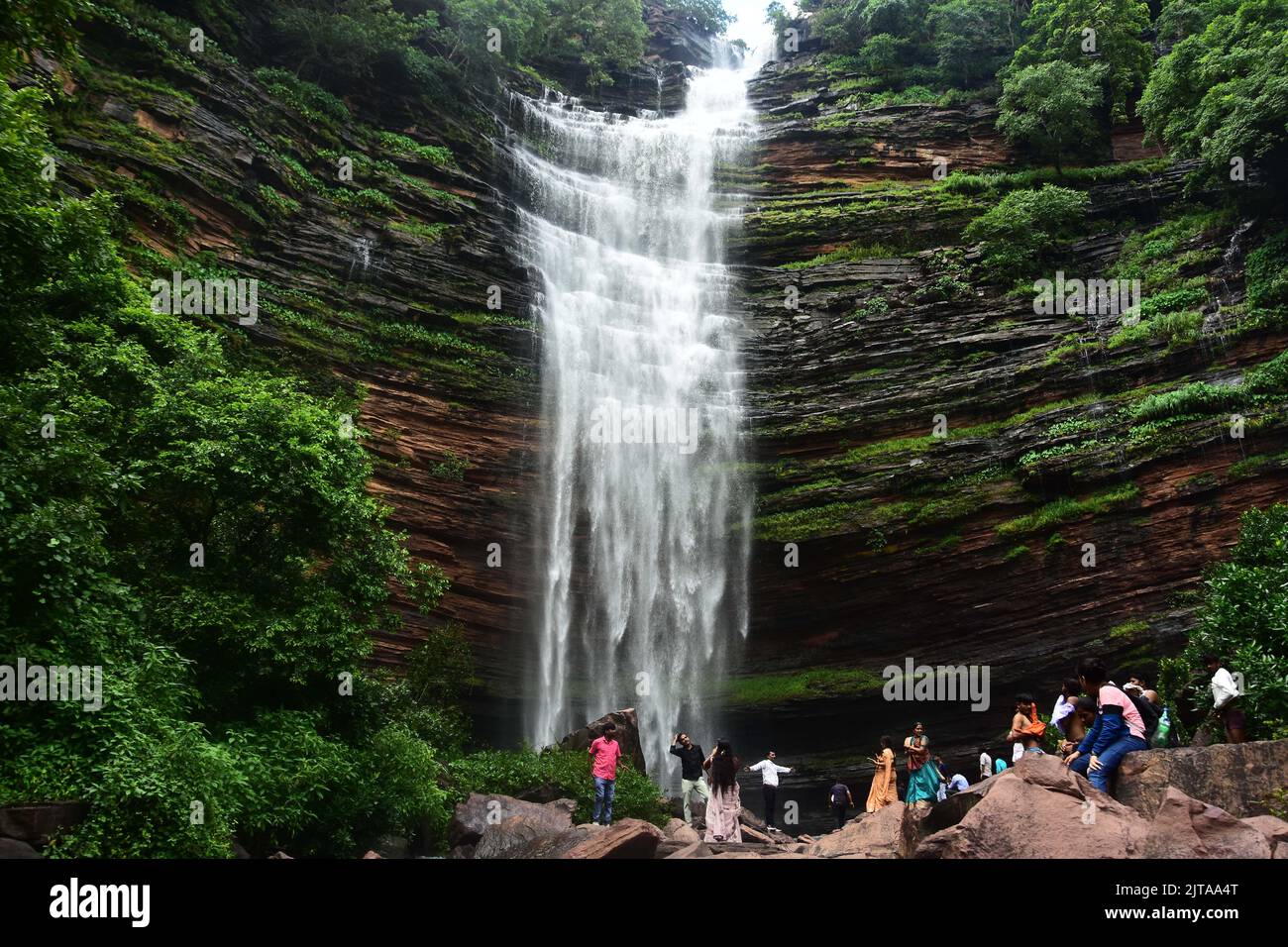 Jabalpur : A view of Nidan waterfall following monsoon rains on ...