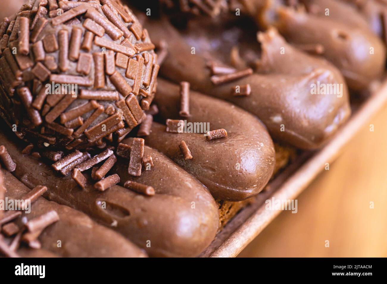 Cake called Brigadeiro Caseirinho. Chocolate cake with chocolate ...