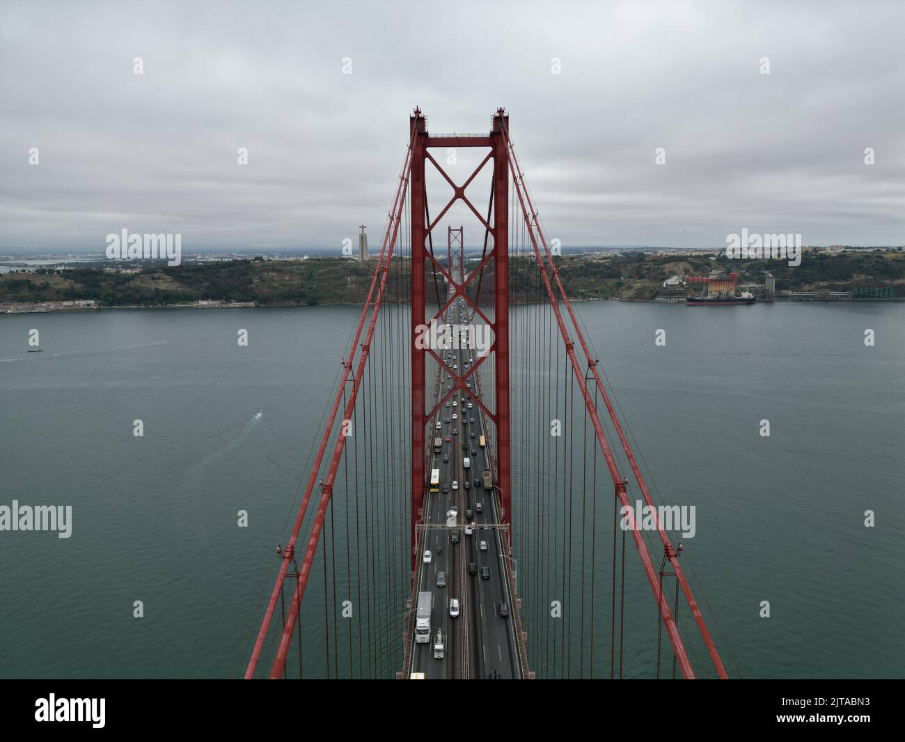 An aerial view of the Golden Gate Bridge Stock Photo - Alamy