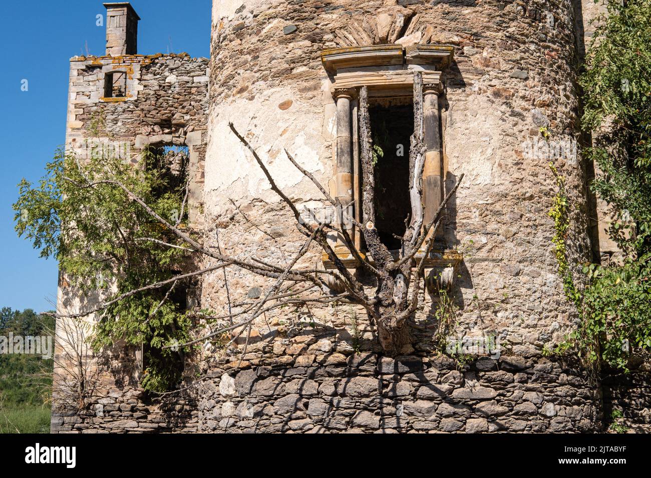 France, Teillet, 2022-08-01. Close-up of the ruined windows of the ...