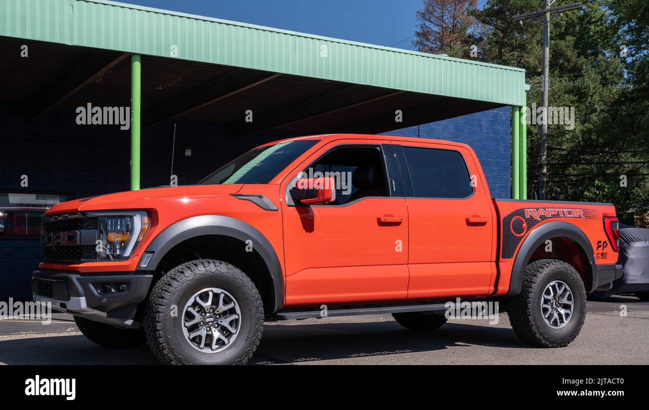 2022 Ford Raptor Red