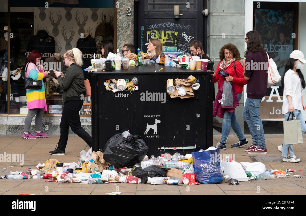 Edinburgh, Scotland, UK. 29th August 2022. Edinburgh bin men strike in ...