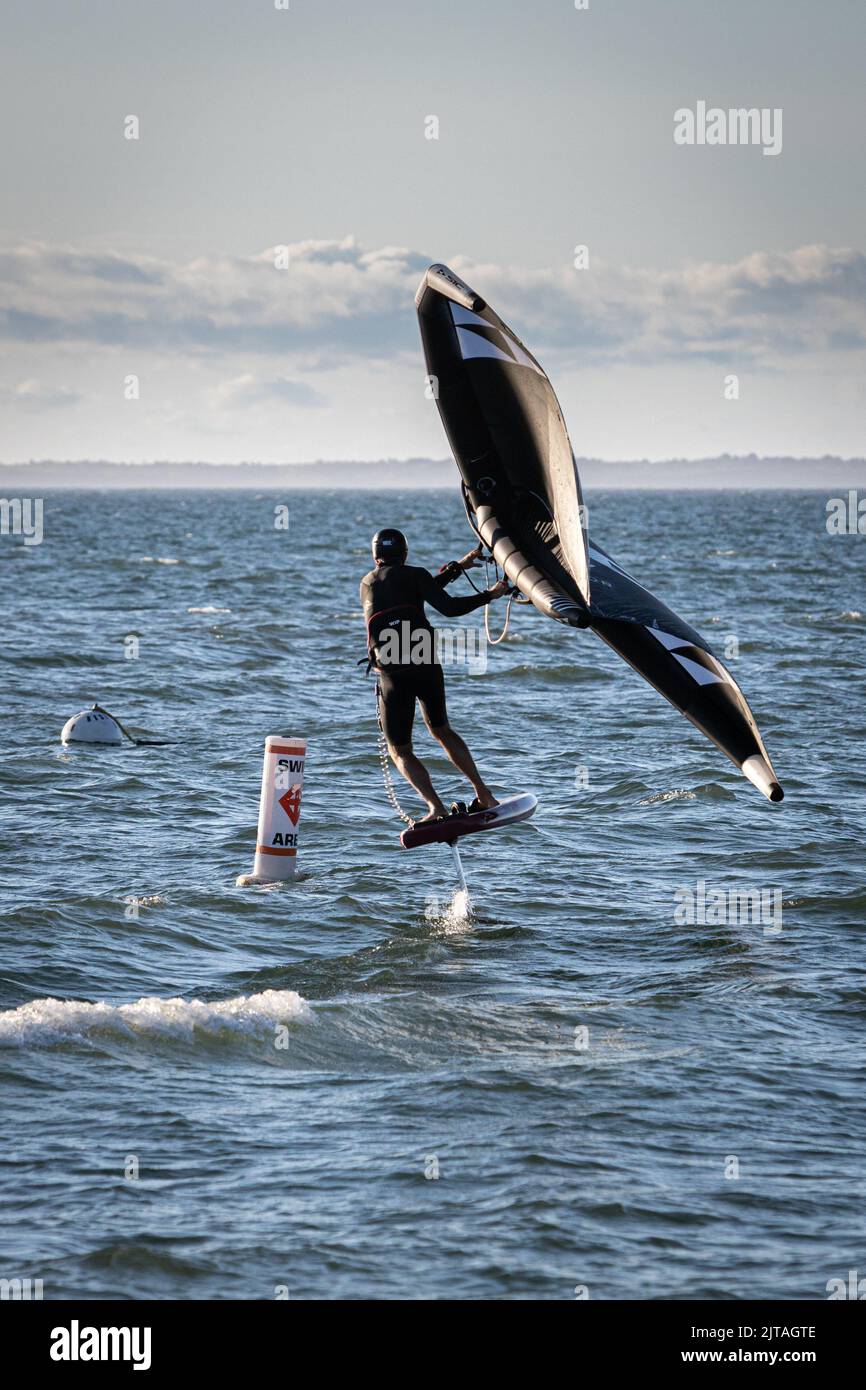 Wing foiler hi-res stock photography and images - Alamy
