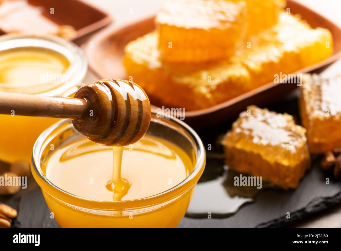 Honey food hi-res stock photography and images - Alamy