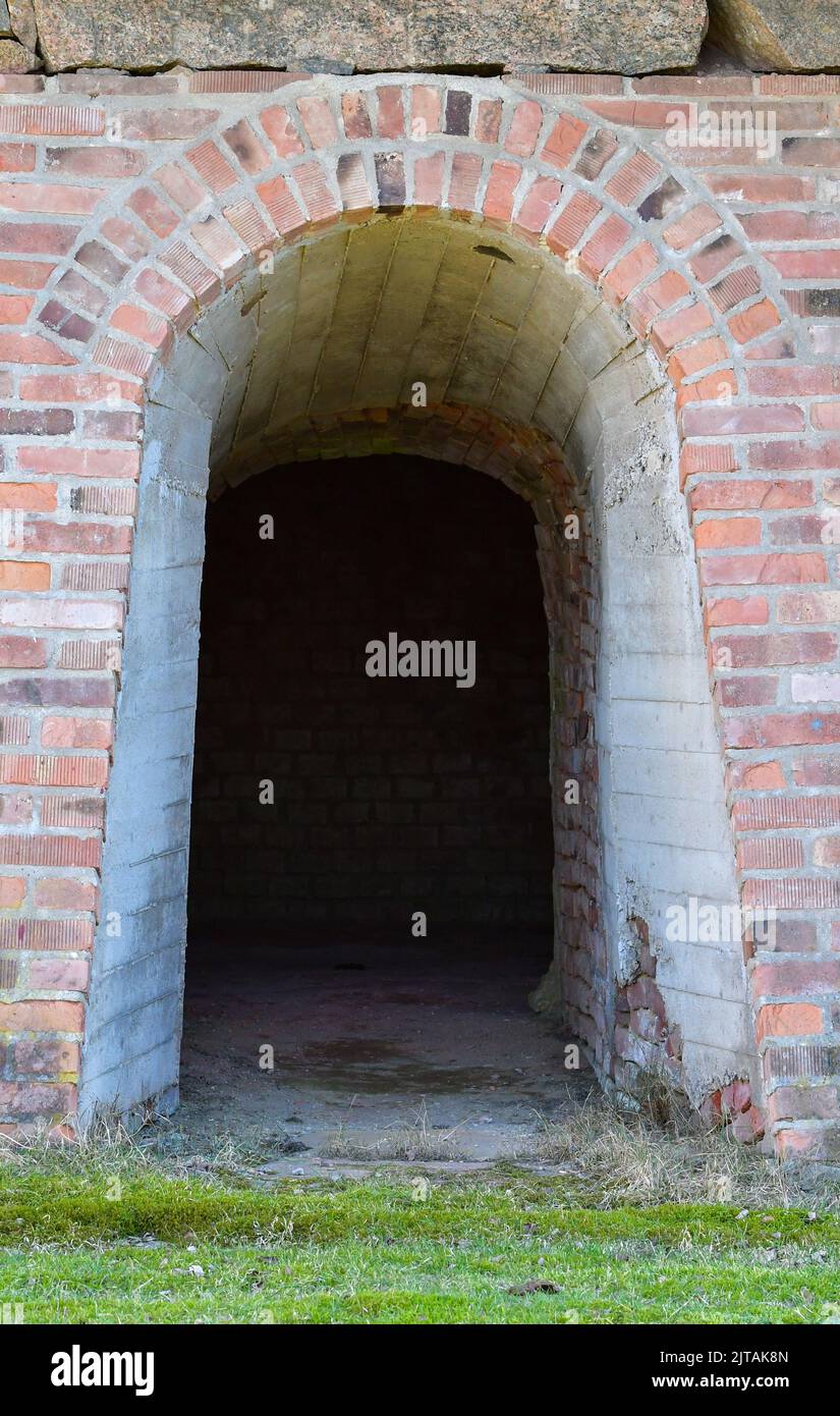 Classic red brick building arched hi-res stock photography and images ...