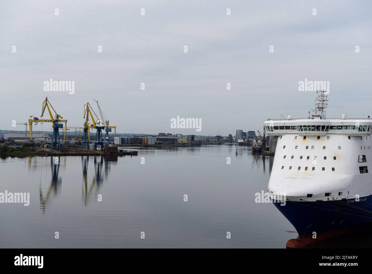 Belfast ferry port hi-res stock photography and images - Alamy