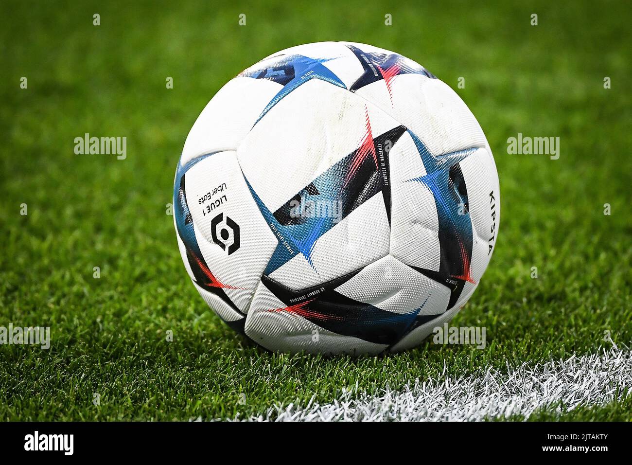 Illustration of the Kipsta match ball during the French championship ...