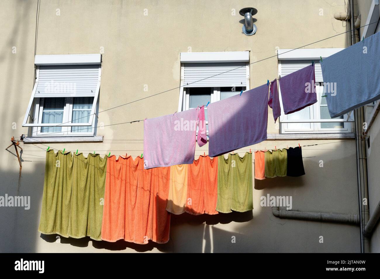 Clotheslines hi-res stock photography and images - Alamy