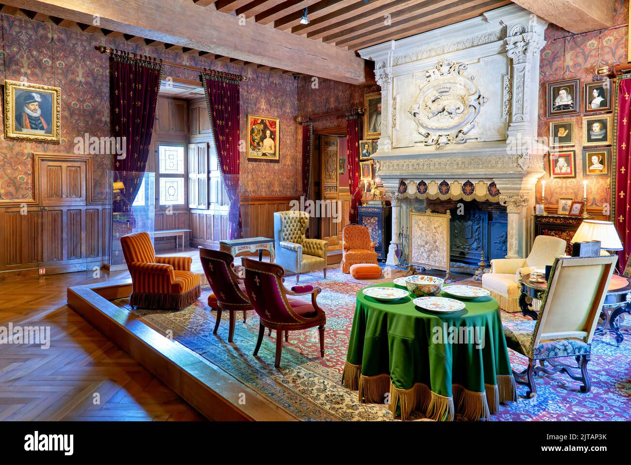 Chateau d'Azay le Rideau. Loire Valley. France Stock Photo - Alamy