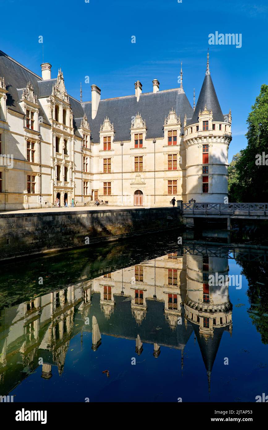 Chateau d'Azay le Rideau. Loire Valley. France Stock Photo - Alamy