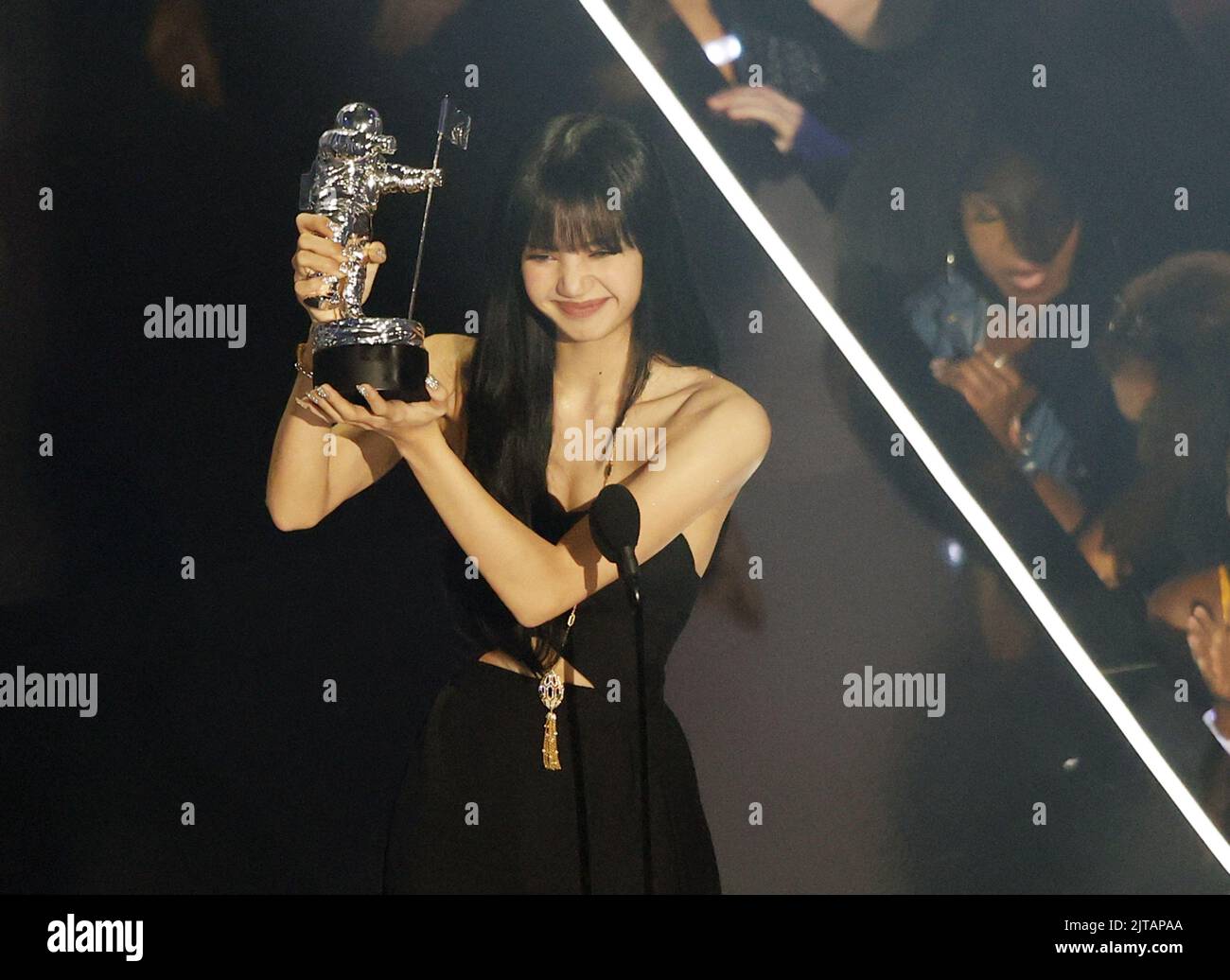 Lisa k pop hi-res stock photography and images - Alamy