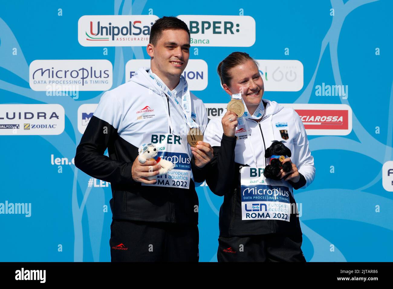 Rome, Italy, 17th August 2022. Tina Punzel and Lou Massenberg of ...