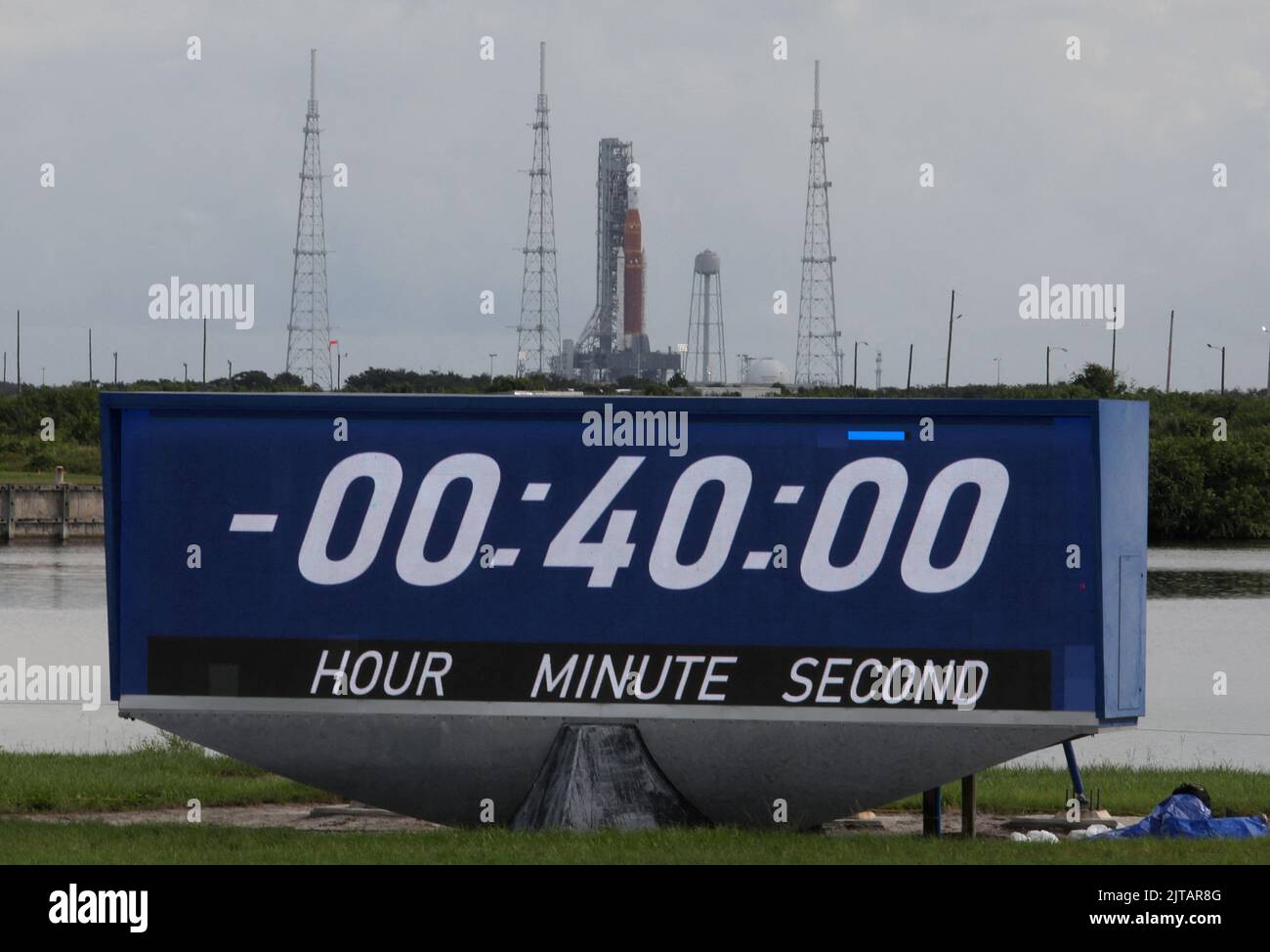 Launch countdown clock hi-res stock photography and images - Alamy
