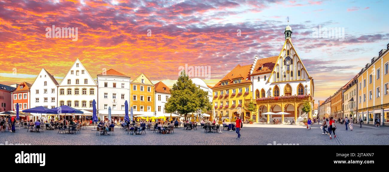 City hall and market, Amberg in der Oberpfalz, Bavaria, Germany Stock ...