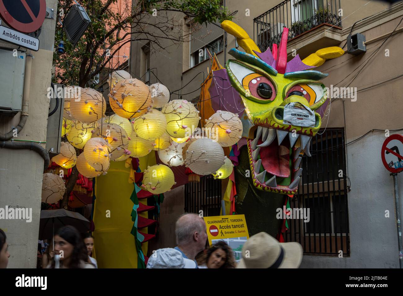 Fiesta de Gracia in Barcelona Stock Photo - Alamy