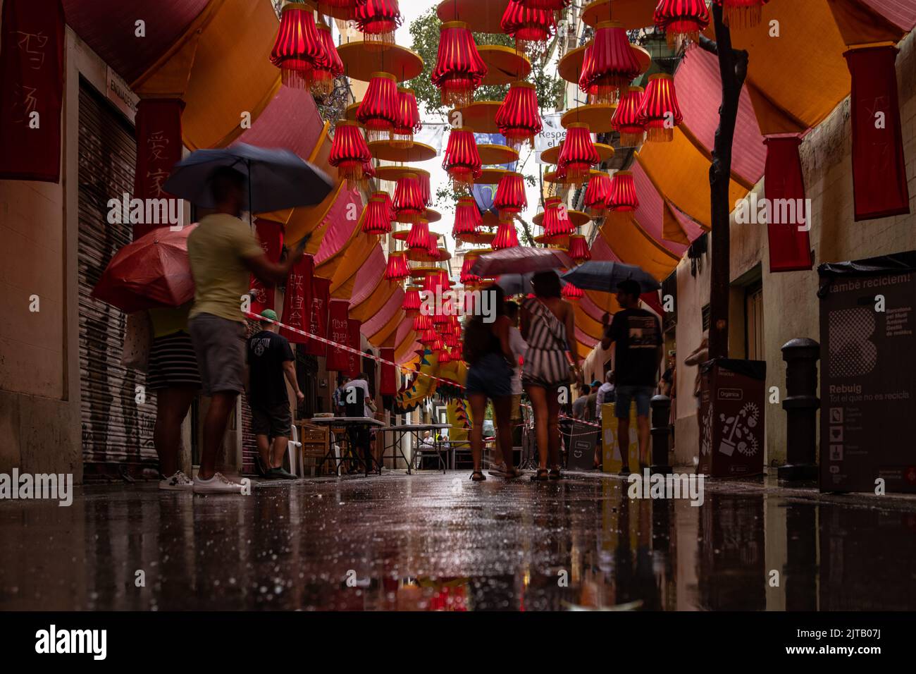 Fiesta de gracia 2022 hi-res stock photography and images - Alamy