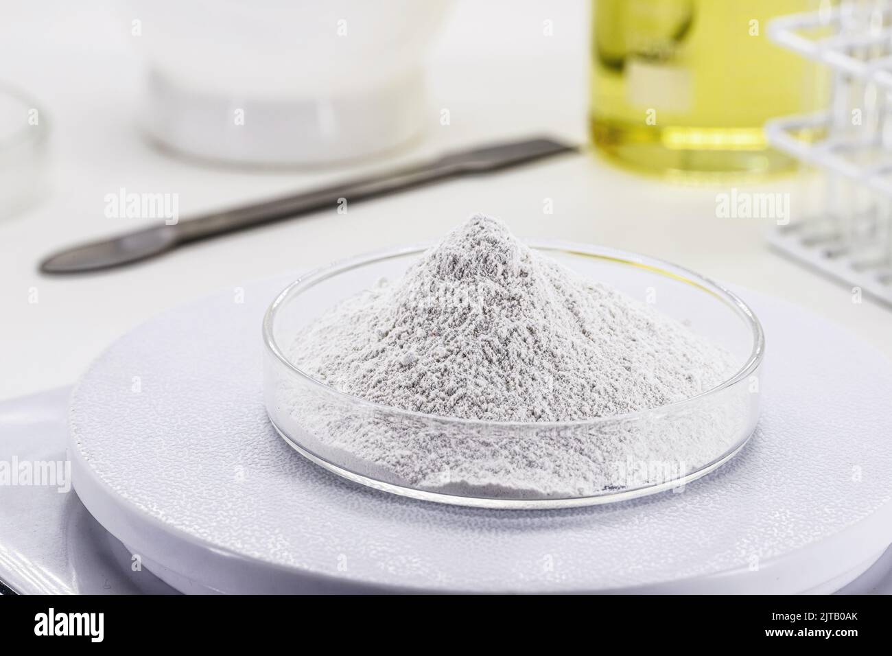 boron nitride powder, chemical for industrial use in ceramics and ...