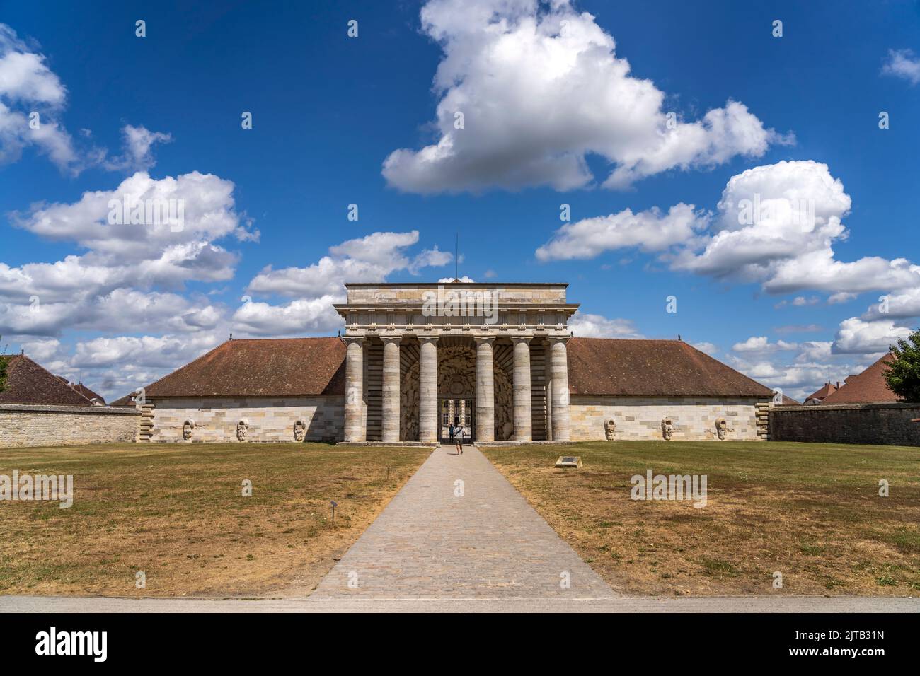 Portalgebäude zur Saline, UNESCO-Welterbe Königliche Saline in Arc-et ...