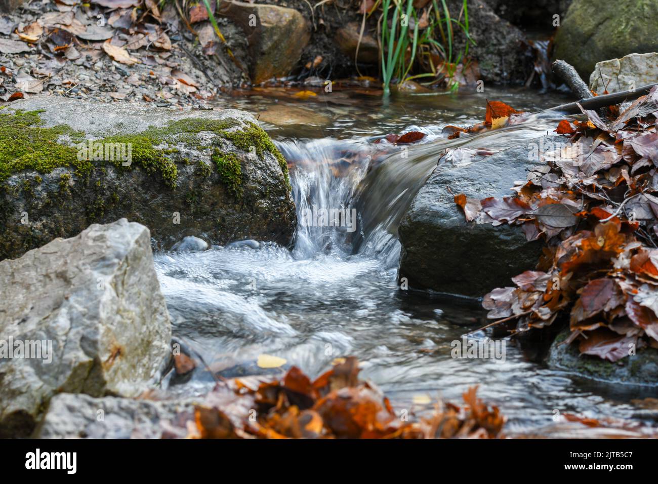 Long exposure photo of waterfall hi-res stock photography and images ...