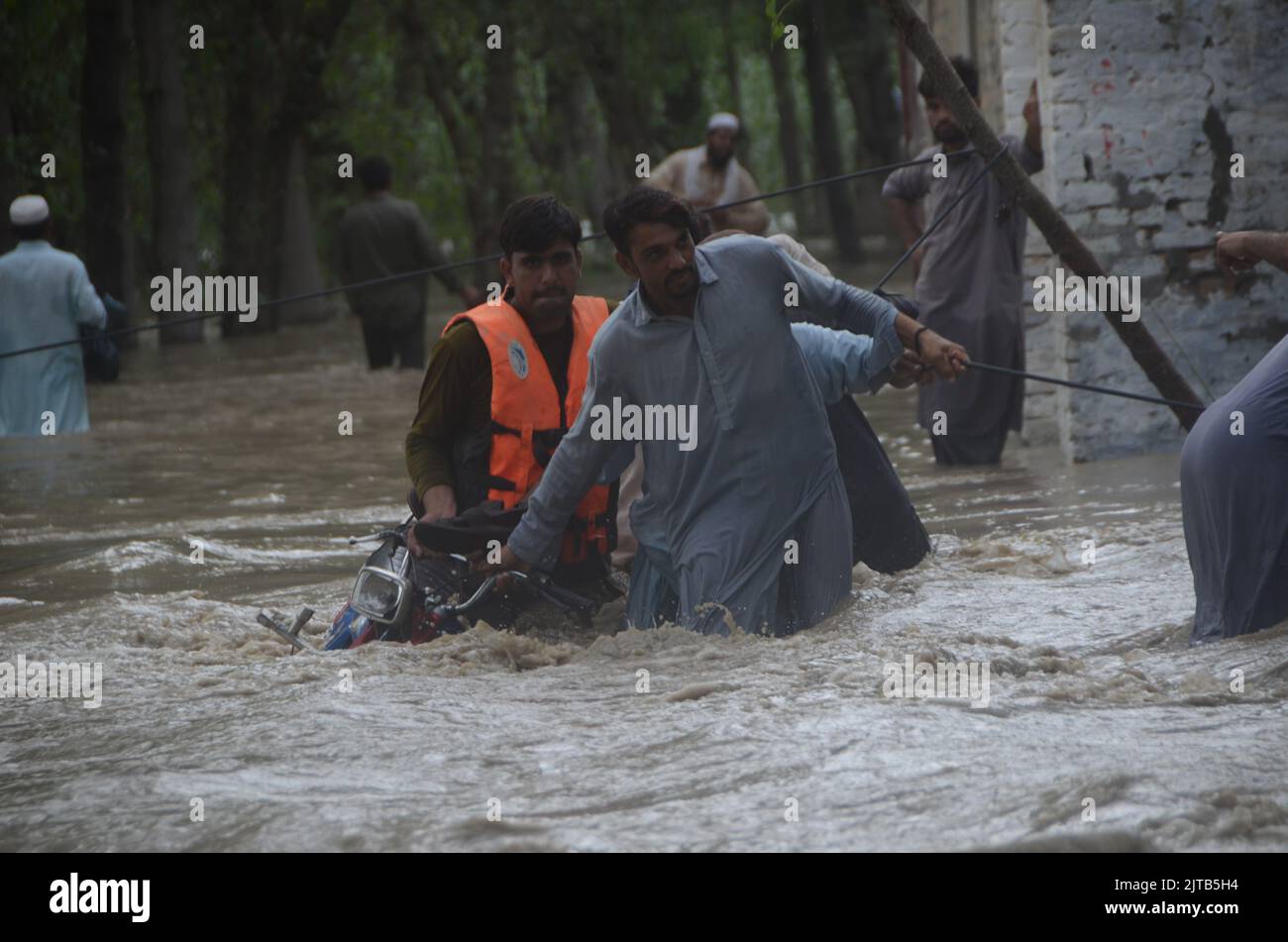 Pakistan 2022 flooding hi-res stock photography and images - Alamy