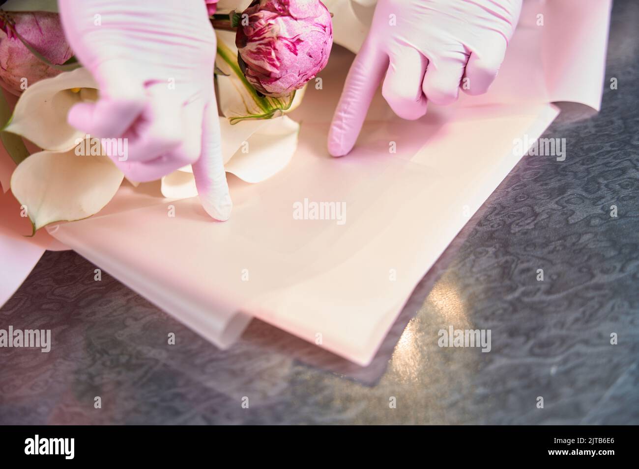 Gluing flowers hi-res stock photography and images - Alamy