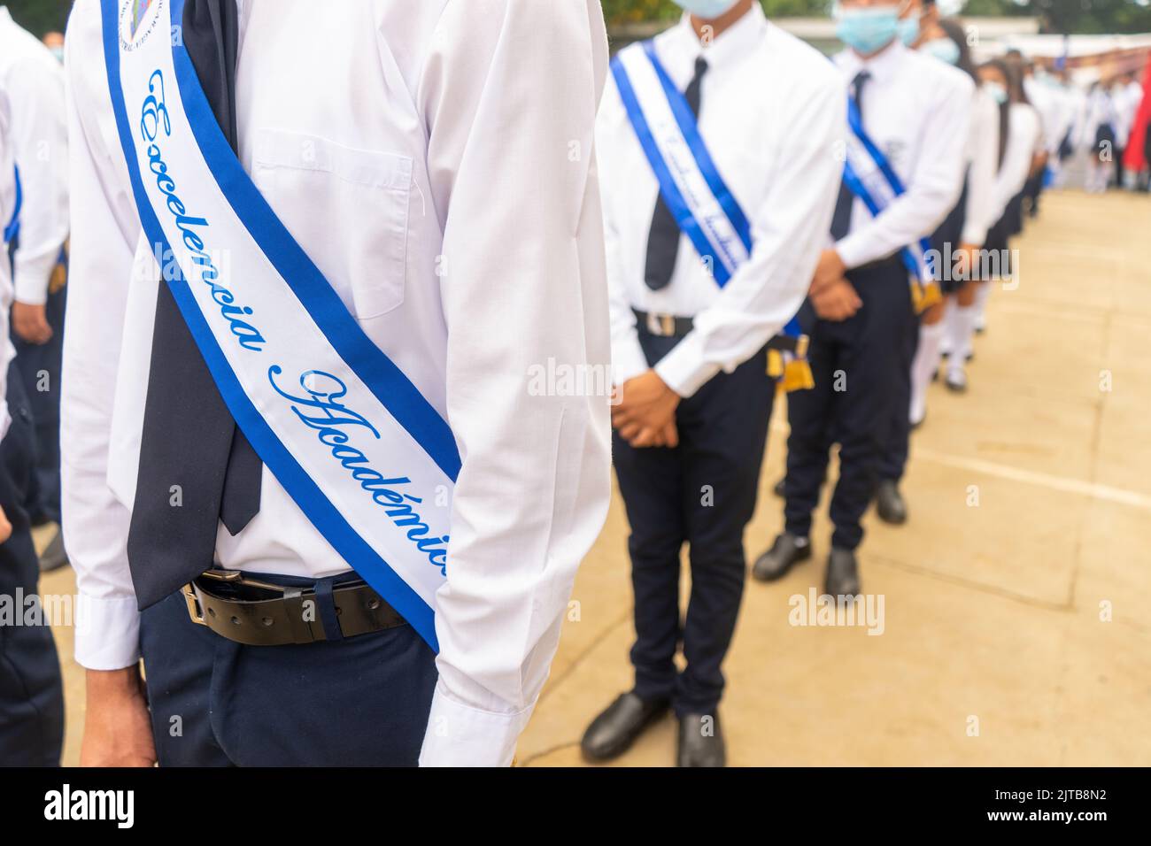 Group students in school uniform hi-res stock photography and images ...