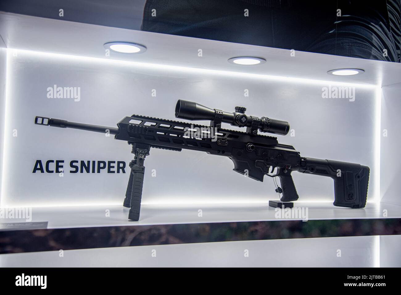 Sniper arena hi-res stock photography and images - Alamy
