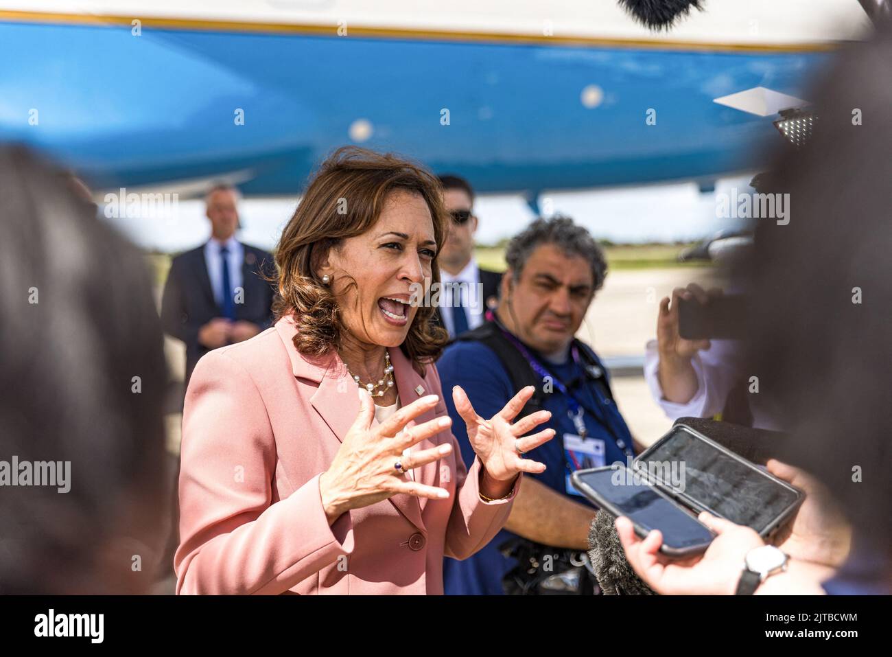 Florida, US, Aug. 29, 2022. Vice President Kamala Harris speaks to ...