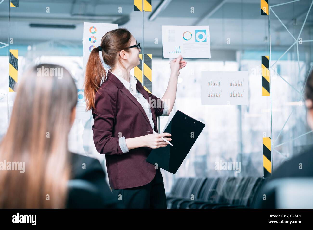 successful strategy business meeting room speaker Stock Photo - Alamy
